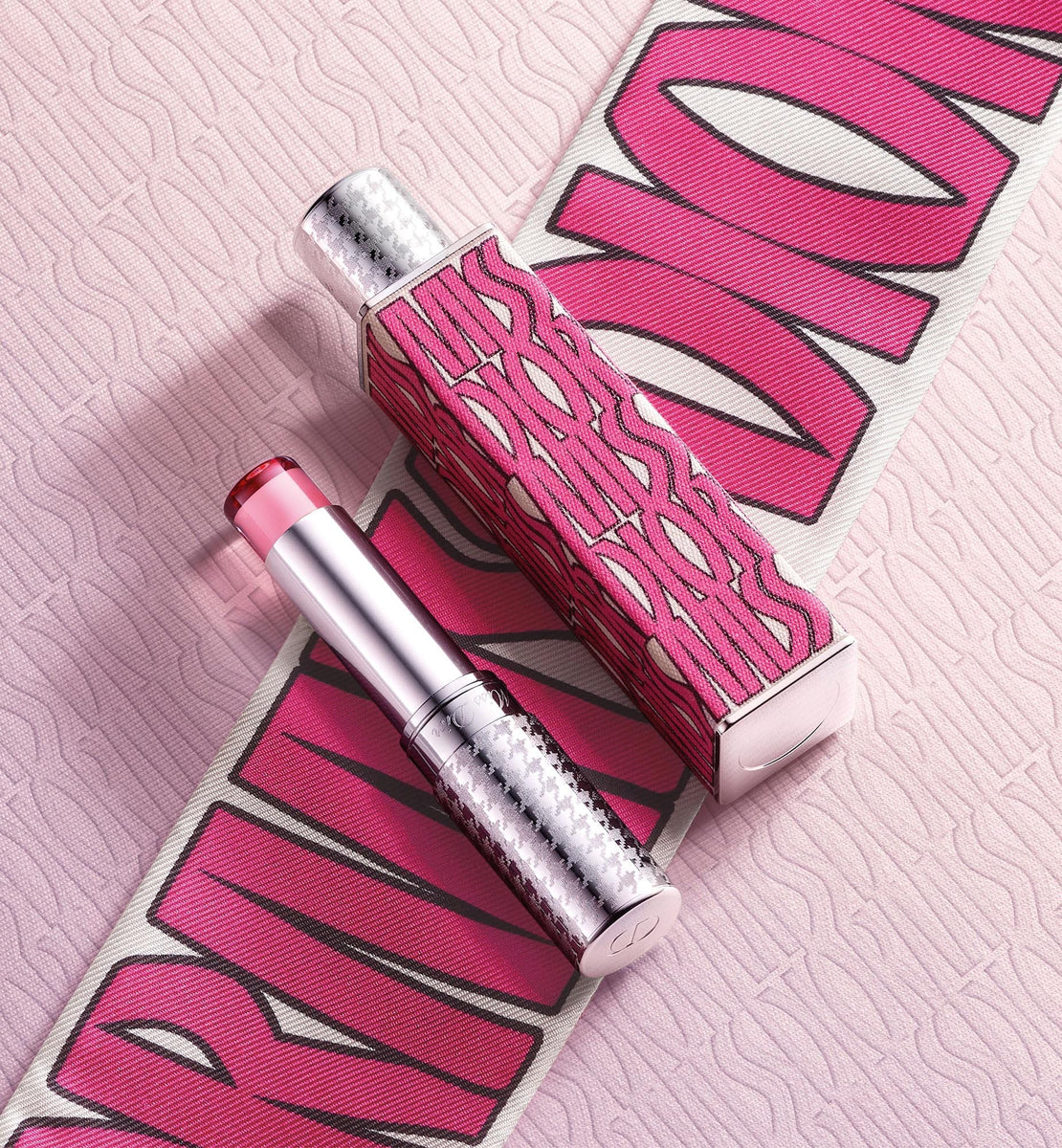 LIMITED-EDITION MISS DIOR MINI MISS CASE | DIOR TR